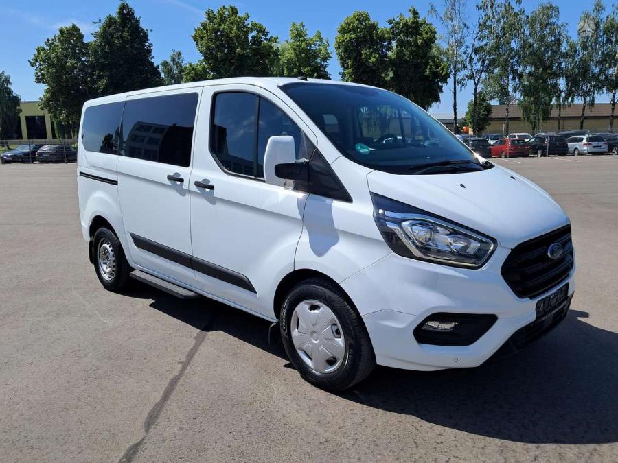 Ford Transit Custom 2019 in Marijampole, with an engine capacity of 2.00 L and mileage of 248 thousand km for 13800 €, photo 5 on AUTOMOTO.COM.LV