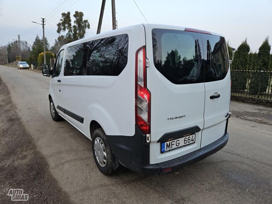 Ford Transit Custom 2015 in Prienai, with an engine capacity of 2.20 L and mileage of 281 thousand km for 8000 €, photo 5 on AUTOMOTO.COM.LV