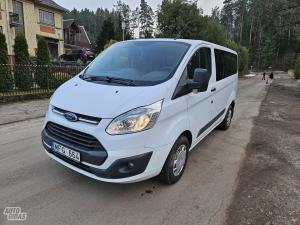 Ford Transit Custom 2015 in Prienai, with an engine capacity of 2.20 L and mileage of 281 thousand km for 8000 €, photo 8 on AUTOMOTO.COM.LV