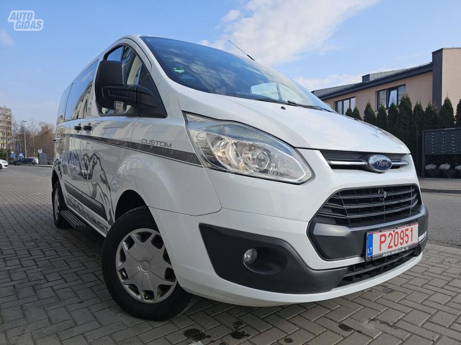 Ford Transit Custom 2016 in Kaunas, with an engine capacity of 2.20 L and mileage of 277 thousand km for 10350 €, photo 4 on AUTOMOTO.COM.LV