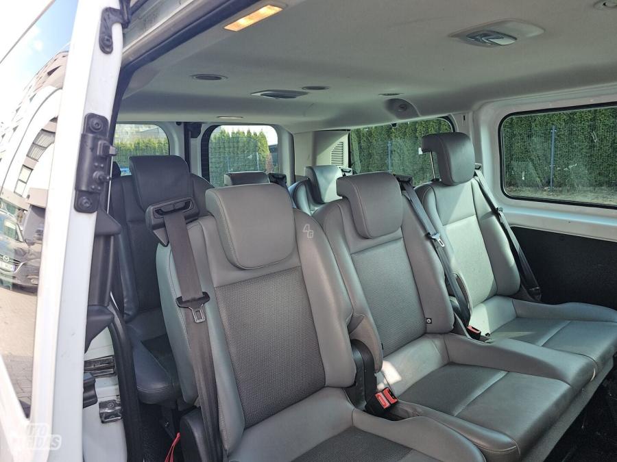 Ford Transit Custom 2016 in Kaunas, with an engine capacity of 2.20 L and mileage of 277 thousand km for 10350 €, photo 7 on AUTOMOTO.COM.LV