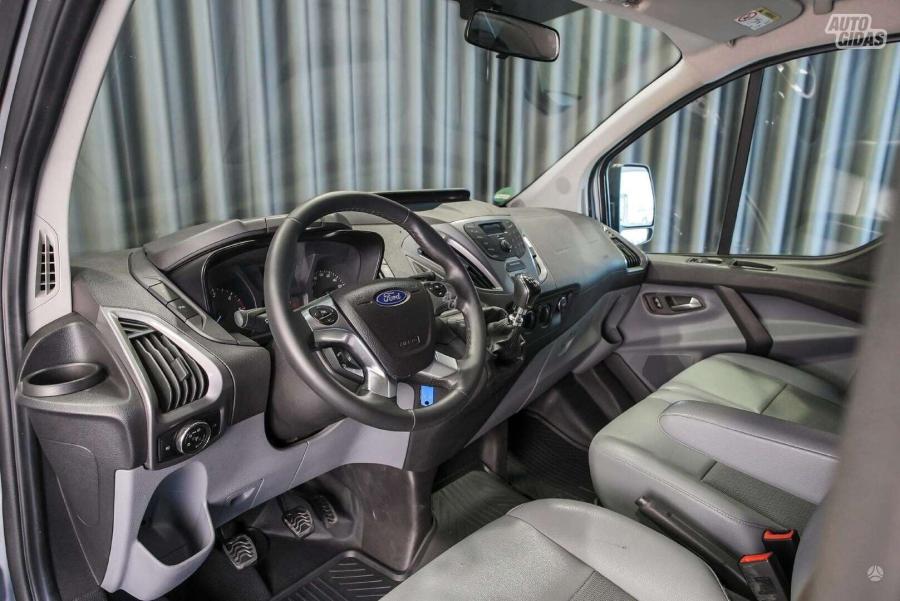 Ford Transit Custom 2018 in Marijampole, with an engine capacity of 2.00 L and mileage of 250 thousand km for 12950 €, photo 20 on AUTOMOTO.COM.LV