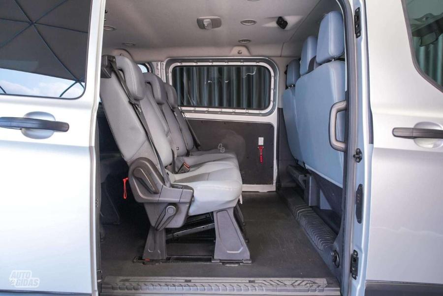 Ford Transit Custom 2018 in Marijampole, with an engine capacity of 2.00 L and mileage of 250 thousand km for 12950 €, photo 24 on AUTOMOTO.COM.LV