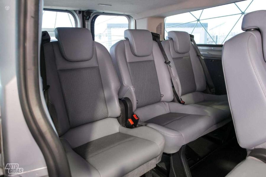 Ford Transit Custom 2018 in Marijampole, with an engine capacity of 2.00 L and mileage of 250 thousand km for 12950 €, photo 26 on AUTOMOTO.COM.LV