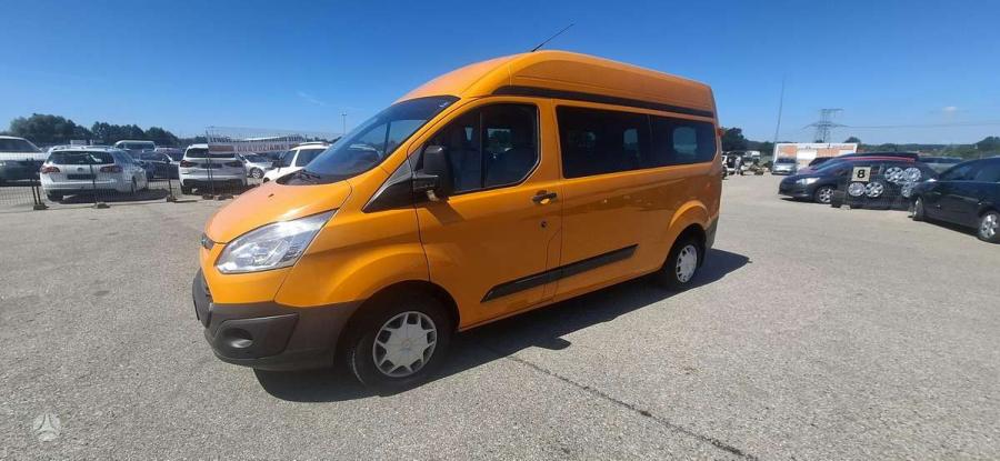 Orange Ford Transit Custom 2016 in Marijampole, with an engine capacity of 2.00 L and mileage of 221 thousand km for 12500 €, photo 1 on AUTOMOTO.COM.LV