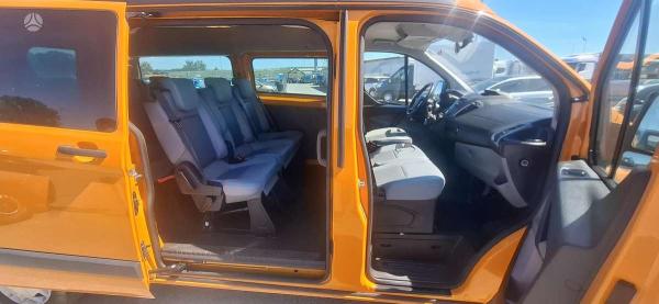 Oranžs Ford Transit Custom 2016 Marijampole, ar dzinēja tilpumu 2.00 L un nobraukumu 221 tūkst. km par 12345 €, foto 11 vietnē AUTOMOTO.COM.LV