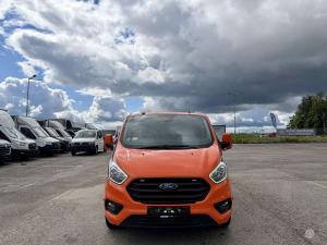 Orange Ford Transit Custom 2019 in Vilnius, with an engine capacity of 2.00 L and mileage of 141 thousand km for 14900 €, photo 4 on AUTOMOTO.COM.LV