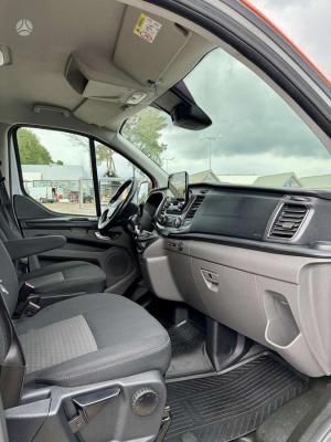 Orange Ford Transit Custom 2019 in Vilnius, with an engine capacity of 2.00 L and mileage of 141 thousand km for 14900 €, photo 11 on AUTOMOTO.COM.LV