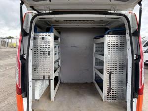 Orange Ford Transit Custom 2019 in Vilnius, with an engine capacity of 2.00 L and mileage of 141 thousand km for 14900 €, photo 23 on AUTOMOTO.COM.LV