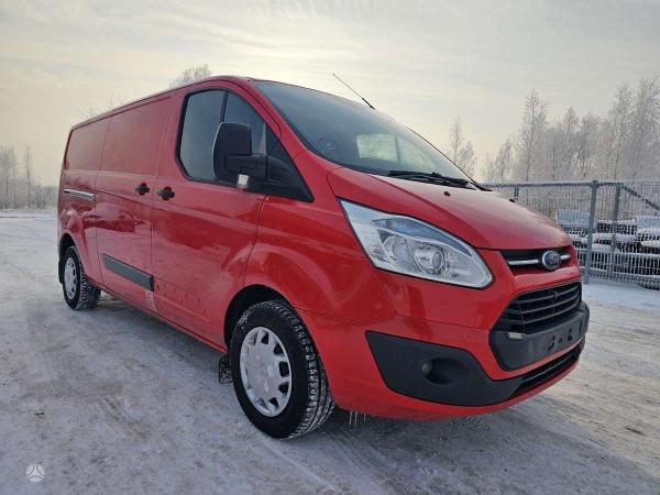 Sarkans Ford Transit Custom 2015 Pakruojis, ar dzinēja tilpumu 2.20 L un nobraukumu 254 tūkst. km par 5600 €, foto 2 vietnē AUTOMOTO.COM.LV