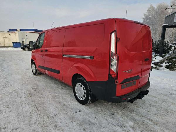 Sarkans Ford Transit Custom 2015 Pakruojis, ar dzinēja tilpumu 2.20 L un nobraukumu 254 tūkst. km par 5600 €, foto 6 vietnē AUTOMOTO.COM.LV