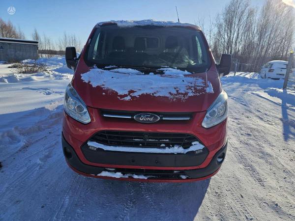 Sarkans Ford Transit Custom 2015 Pakruojis, ar dzinēja tilpumu 2.20 L un nobraukumu 254 tūkst. km par 5600 €, foto 3 vietnē AUTOMOTO.COM.LV