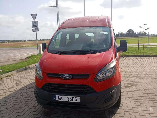 Red Ford Transit Custom 2015 in Sakiai, with an engine capacity of 2.20 L and mileage of 231 thousand km for 8977 €, photo 9 on AUTOMOTO.COM.LV