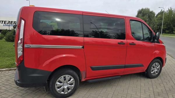 Sarkans Ford Transit Custom 2015 Panevēža, ar dzinēja tilpumu 2.20 L un nobraukumu 223 tūkst. km par 9500 €, foto 7 vietnē AUTOMOTO.COM.LV