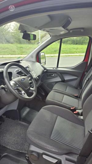 Sarkans Ford Transit Custom 2015 Panevēža, ar dzinēja tilpumu 2.20 L un nobraukumu 223 tūkst. km par 9500 €, foto 14 vietnē AUTOMOTO.COM.LV