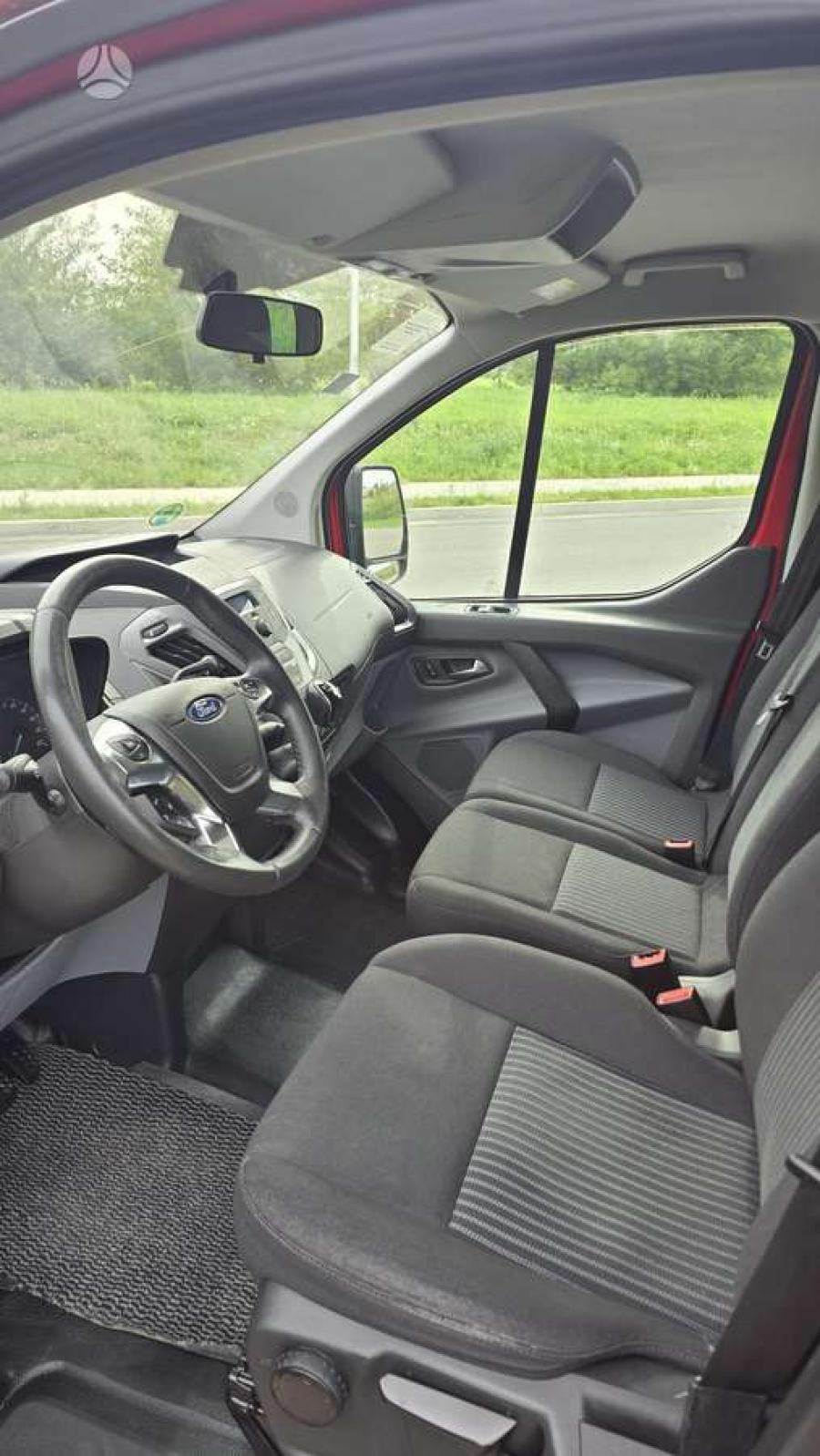Sarkans Ford Transit Custom 2015 Panevēža, ar dzinēja tilpumu 2.20 L un nobraukumu 223 tūkst. km par 9500 €, foto 14 vietnē AUTOMOTO.COM.LV