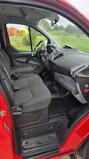 Sarkans Ford Transit Custom 2015 Panevēža, ar dzinēja tilpumu 2.20 L un nobraukumu 223 tūkst. km par 9500 €, foto 15 vietnē AUTOMOTO.COM.LV