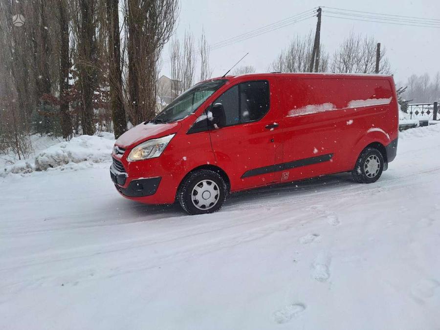Red Ford Transit Custom 2016 in Taurage, with an engine capacity of 0.00 L and mileage of 167 thousand km for 5500 €, photo 1 on AUTOMOTO.COM.LV