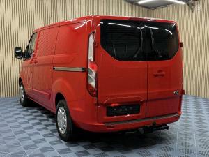 Sarkans Ford Transit Custom 2017 Marijampole, ar dzinēja tilpumu 2.00 L un nobraukumu 120 tūkst. km par 9900 €, foto 6 vietnē AUTOMOTO.COM.LV