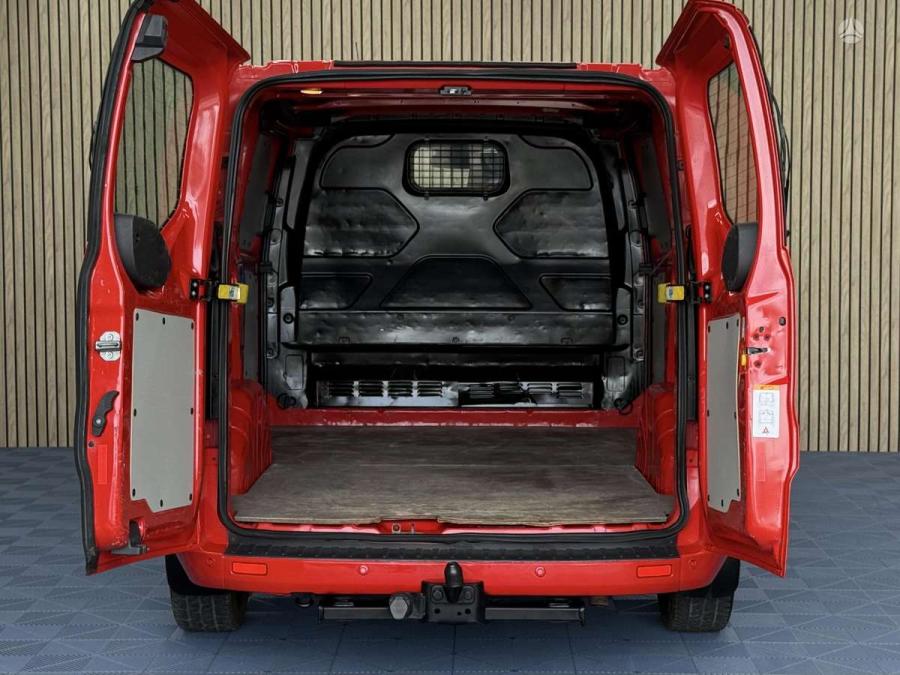 Sarkans Ford Transit Custom 2017 Marijampole, ar dzinēja tilpumu 2.00 L un nobraukumu 120 tūkst. km par 9900 €, foto 9 vietnē AUTOMOTO.COM.LV