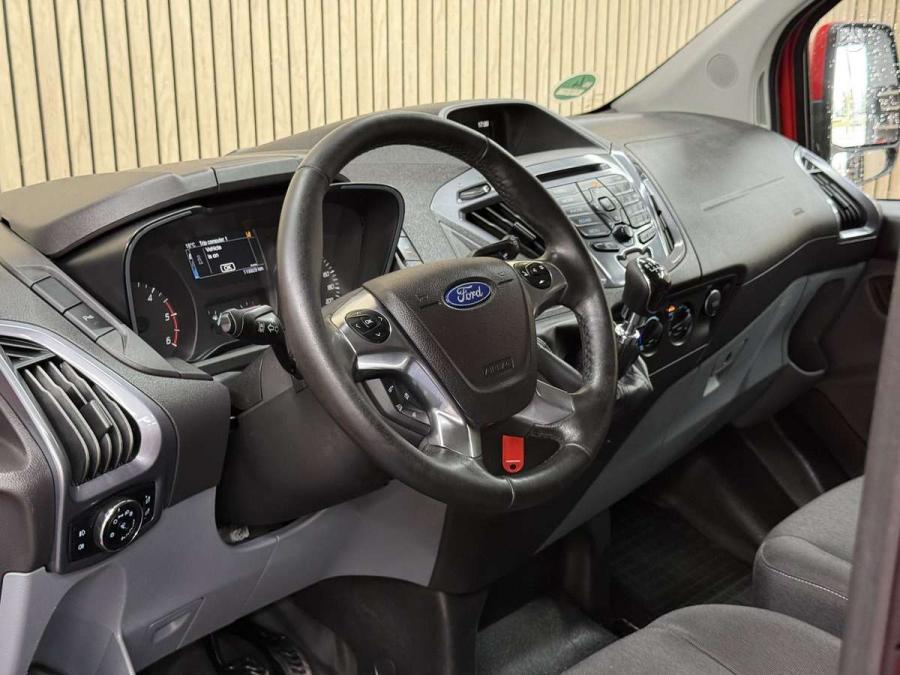 Sarkans Ford Transit Custom 2017 Marijampole, ar dzinēja tilpumu 2.00 L un nobraukumu 120 tūkst. km par 9900 €, foto 15 vietnē AUTOMOTO.COM.LV