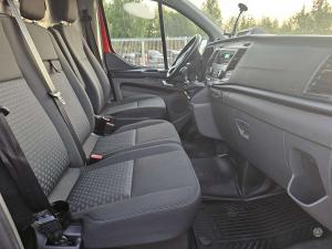 Red Ford Transit Custom 2020 in Pakruojis, with an engine capacity of 2.00 L and mileage of 151 thousand km for 9300 €, photo 10 on AUTOMOTO.COM.LV
