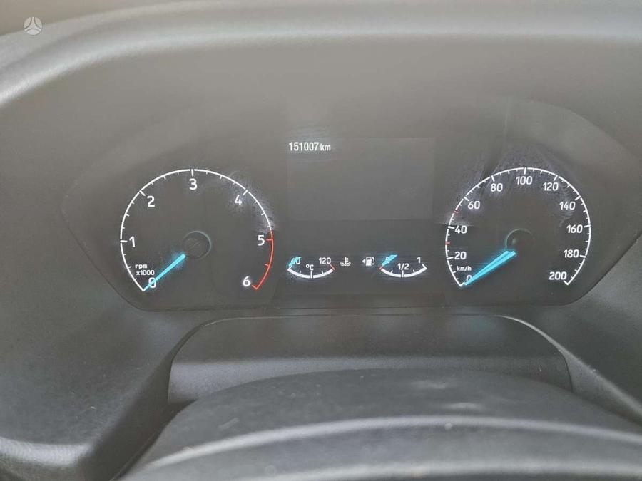 Red Ford Transit Custom 2020 in Pakruojis, with an engine capacity of 2.00 L and mileage of 151 thousand km for 9300 €, photo 17 on AUTOMOTO.COM.LV