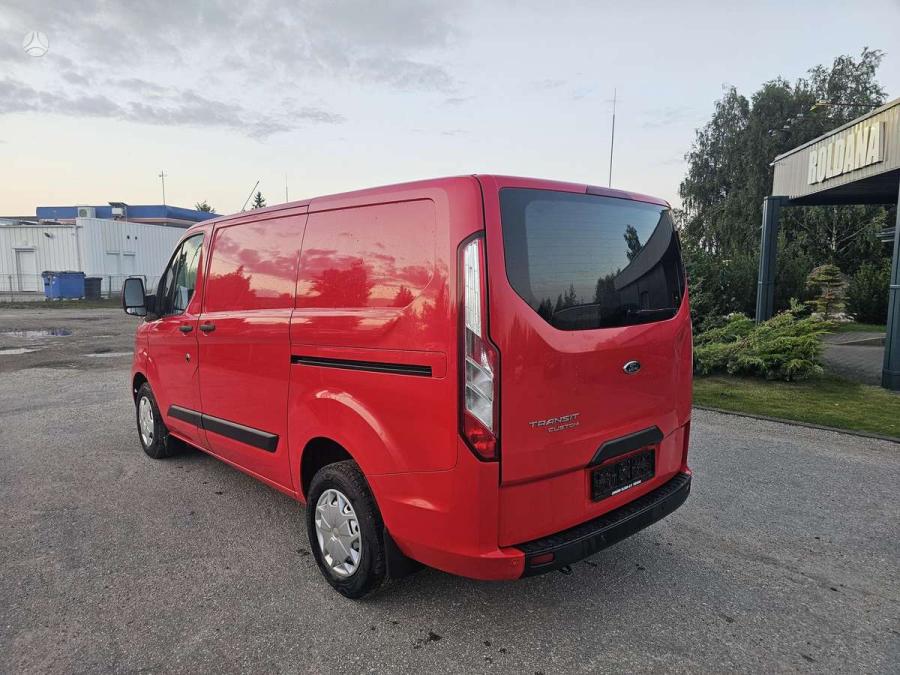 Sarkans Ford Transit Custom 2020 Pakruojis, ar dzinēja tilpumu 2.00 L un nobraukumu 197 tūkst. km par 8900 €, foto 7 vietnē AUTOMOTO.COM.LV