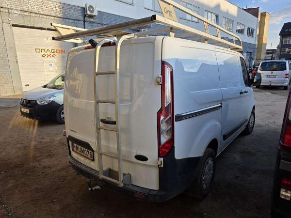 Balts Ford Transit Custom 2012 Viļņa, ar dzinēja tilpumu 2.20 L un nobraukumu 200 tūkst. km par 6650 €, foto 4 vietnē AUTOMOTO.COM.LV