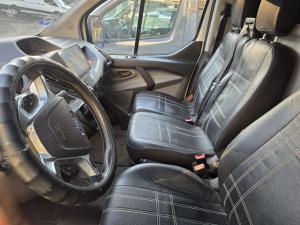 Balts Ford Transit Custom 2012 Viļņa, ar dzinēja tilpumu 2.20 L un nobraukumu 200 tūkst. km par 6650 €, foto 7 vietnē AUTOMOTO.COM.LV