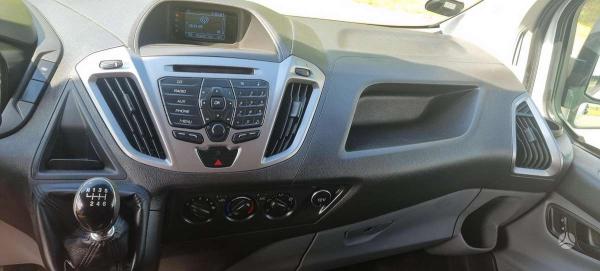 Balts Ford Transit Custom 2012 Tauragė, ar dzinēja tilpumu 2.20 L un nobraukumu 22 tūkst. km par 3700 €, foto 8 vietnē AUTOMOTO.COM.LV