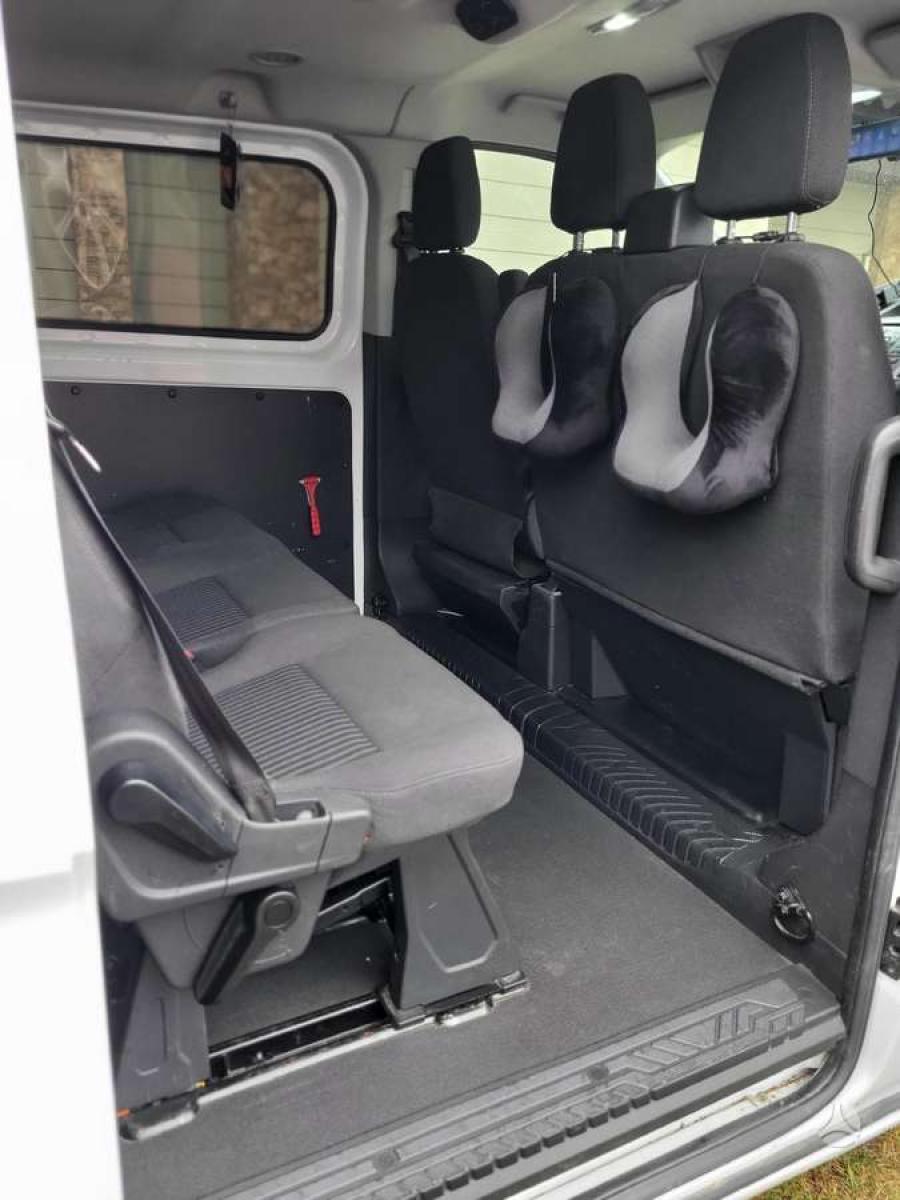 Balts Ford Transit Custom 2013 Viļņa, ar dzinēja tilpumu 2.20 L un nobraukumu 307 tūkst. km par 13000 €, foto 11 vietnē AUTOMOTO.COM.LV