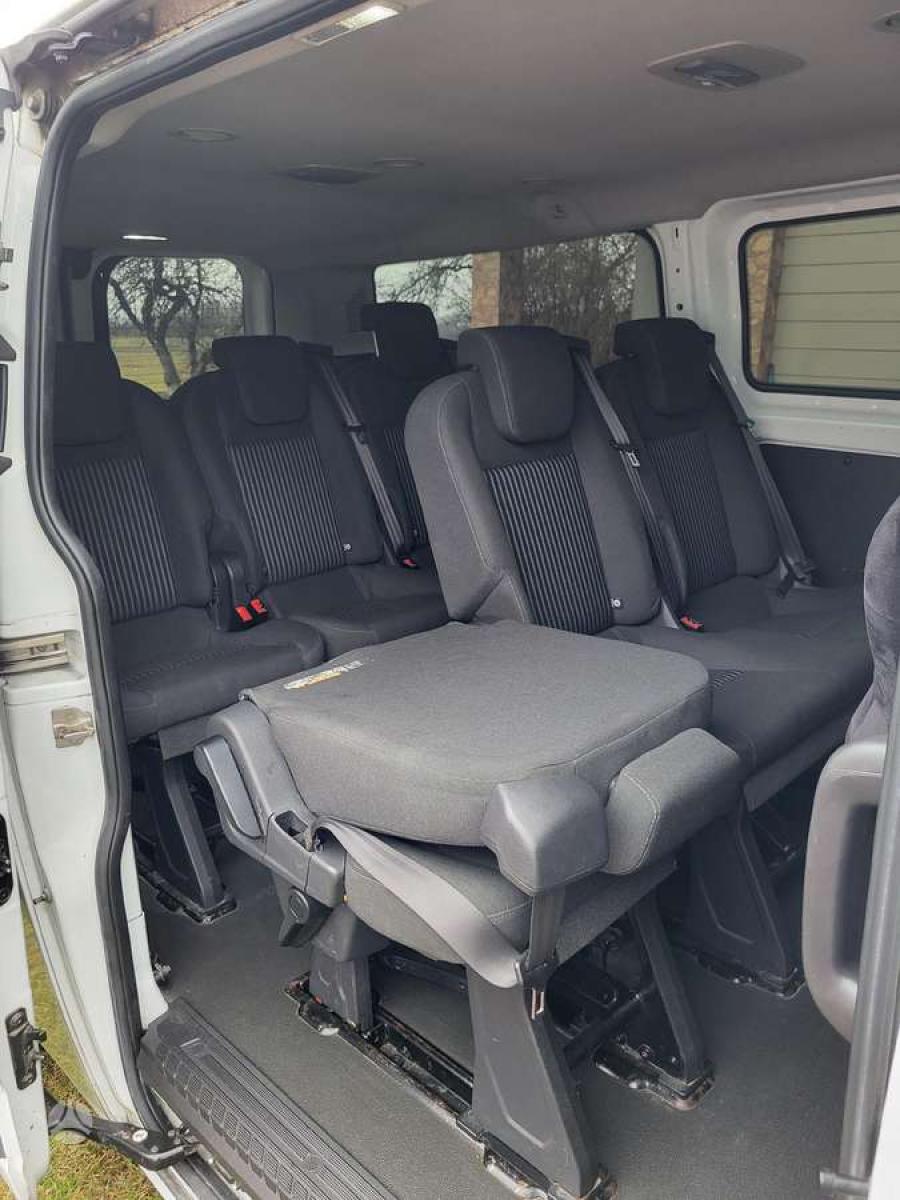 Balts Ford Transit Custom 2013 Viļņa, ar dzinēja tilpumu 2.20 L un nobraukumu 307 tūkst. km par 13000 €, foto 14 vietnē AUTOMOTO.COM.LV