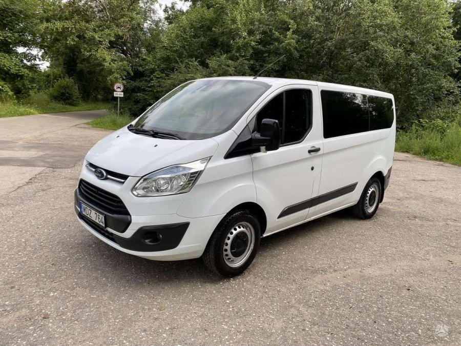 Balts Ford Transit Custom 2013 Telšiai, ar dzinēja tilpumu 2.20 L un nobraukumu 270 tūkst. km par 7600 €, foto 1 vietnē AUTOMOTO.COM.LV