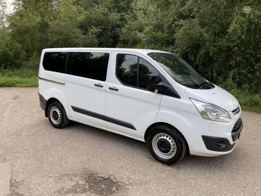 Balts Ford Transit Custom 2013 Telšiai, ar dzinēja tilpumu 2.20 L un nobraukumu 270 tūkst. km par 7600 €, foto 4 vietnē AUTOMOTO.COM.LV