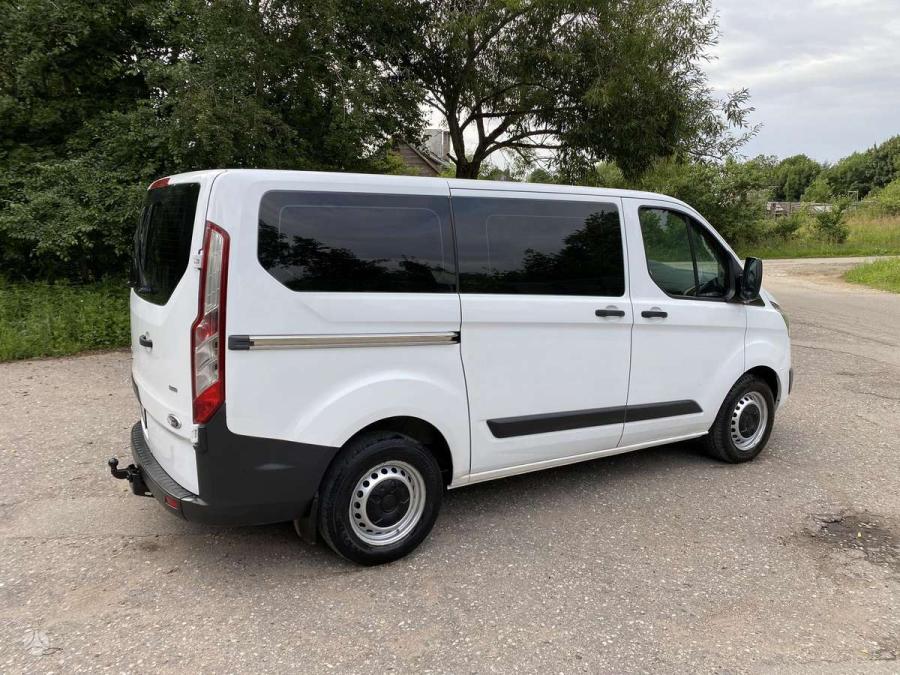 Balts Ford Transit Custom 2013 Telšiai, ar dzinēja tilpumu 2.20 L un nobraukumu 270 tūkst. km par 7600 €, foto 8 vietnē AUTOMOTO.COM.LV