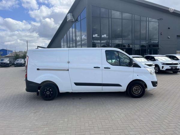 Balts Ford Transit Custom 2013 Tauragė, ar dzinēja tilpumu 2.20 L un nobraukumu 351 tūkst. km par 5300 €, foto 6 vietnē AUTOMOTO.COM.LV