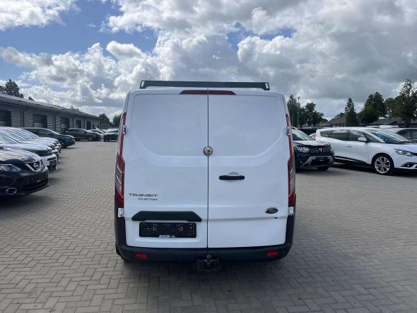 Balts Ford Transit Custom 2013 Tauragė, ar dzinēja tilpumu 2.20 L un nobraukumu 351 tūkst. km par 5300 €, foto 9 vietnē AUTOMOTO.COM.LV