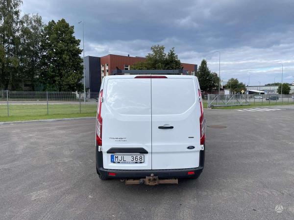 Ford Transit Custom 2013 Telšiai vietnē Balts Ford Transit Custom 2013 Telšiai, ar dzinēja tilpumu 2.20 L un nobraukumu 157 tūkst. km par 5999 €, foto 8 vietnē AUTOMOTO.COM.LV