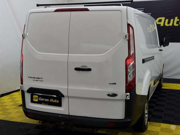 Balts Ford Transit Custom 2013 Viļņa, ar dzinēja tilpumu 2.20 L un nobraukumu 355 tūkst. km par 4950 €, foto 5 vietnē AUTOMOTO.COM.LV
