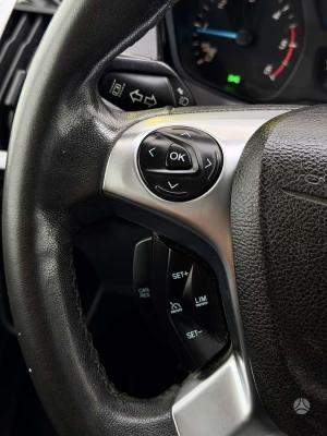 Balts Ford Transit Custom 2013 Viļņa, ar dzinēja tilpumu 2.20 L un nobraukumu 355 tūkst. km par 4950 €, foto 29 vietnē AUTOMOTO.COM.LV