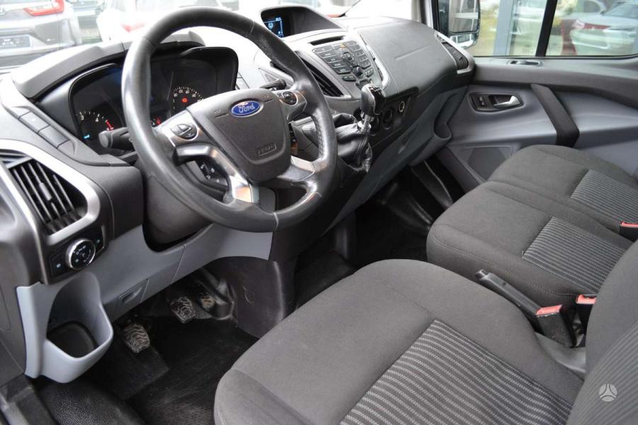 Balts Ford Transit Custom 2014 Viļņa, ar dzinēja tilpumu 2.20 L un nobraukumu 232 tūkst. km par 12500 €, foto 16 vietnē AUTOMOTO.COM.LV