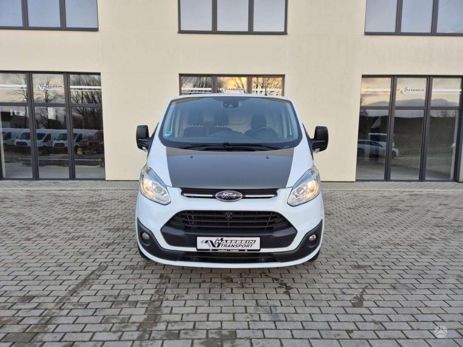 Белый Форд Транзит Кастом 2014 в Мариямполе, объемом двигателя 2.20 л и пробегом 252 тыс. км за 7500 €, фото 2 на AUTOMOTO.COM.LV