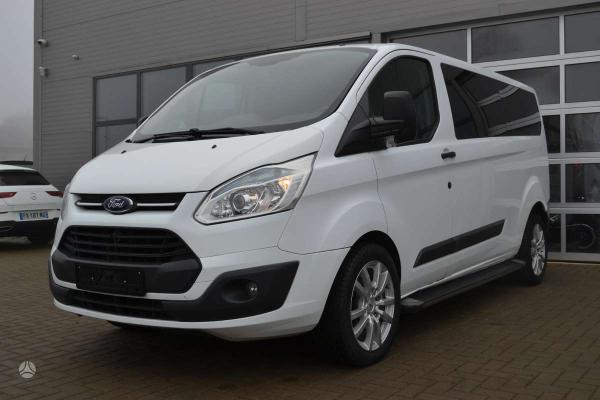 White Ford Transit Custom 2014 in Vilnius, with an engine capacity of 2.20 L and mileage of 232 thousand km for 12000 €, photo 2 on AUTOMOTO.COM.LV