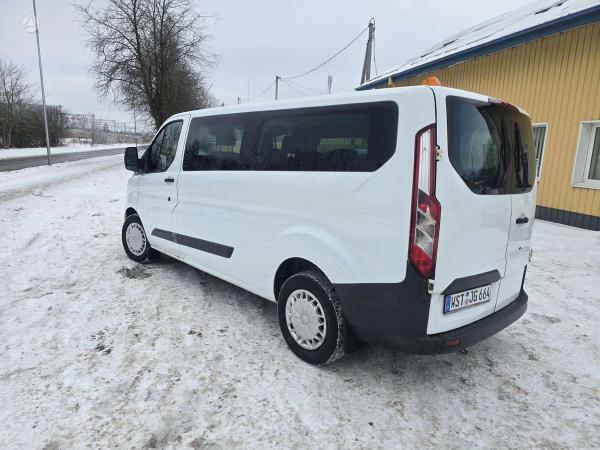 Balts Ford Transit Custom 2014 Šauļi, ar dzinēja tilpumu 2.20 L un nobraukumu 279 tūkst. km par 9450 €, foto 4 vietnē AUTOMOTO.COM.LV
