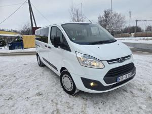 White Ford Transit Custom 2014 in Siauliai, with an engine capacity of 2.20 L and mileage of 279 thousand km for 9450 €, photo 9 on AUTOMOTO.COM.LV