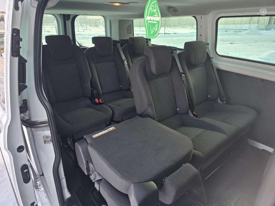 White Ford Transit Custom 2014 in Siauliai, with an engine capacity of 2.20 L and mileage of 279 thousand km for 9450 €, photo 22 on AUTOMOTO.COM.LV
