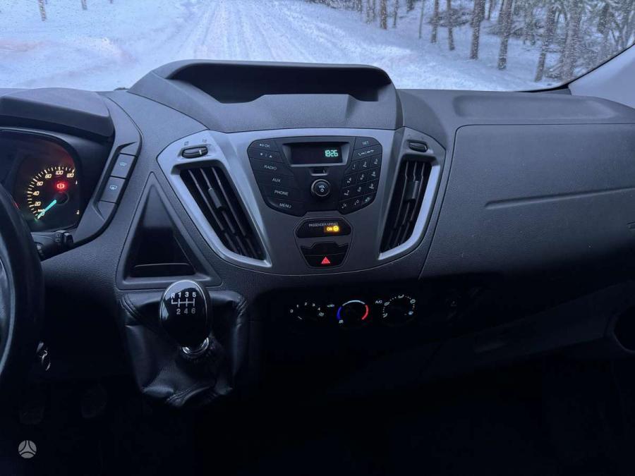 Balts Ford Transit Custom 2014 Kauņa, ar dzinēja tilpumu 2.20 L un nobraukumu 264 tūkst. km par 5350 €, foto 11 vietnē AUTOMOTO.COM.LV