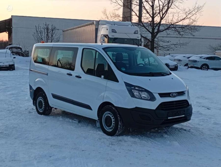 White Ford Transit Custom 2014 in Kedainiai, with an engine capacity of 2.20 L and mileage of 275 thousand km for 10300 €, photo 10 on AUTOMOTO.COM.LV