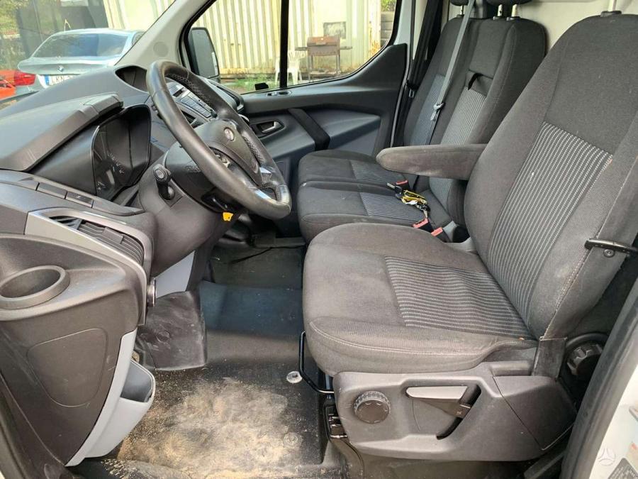 Balts Ford Transit Custom 2014 Rīga, ar dzinēja tilpumu 0.00 L un nobraukumu 280 tūkst. km par 4500 €, foto 10 vietnē AUTOMOTO.COM.LV